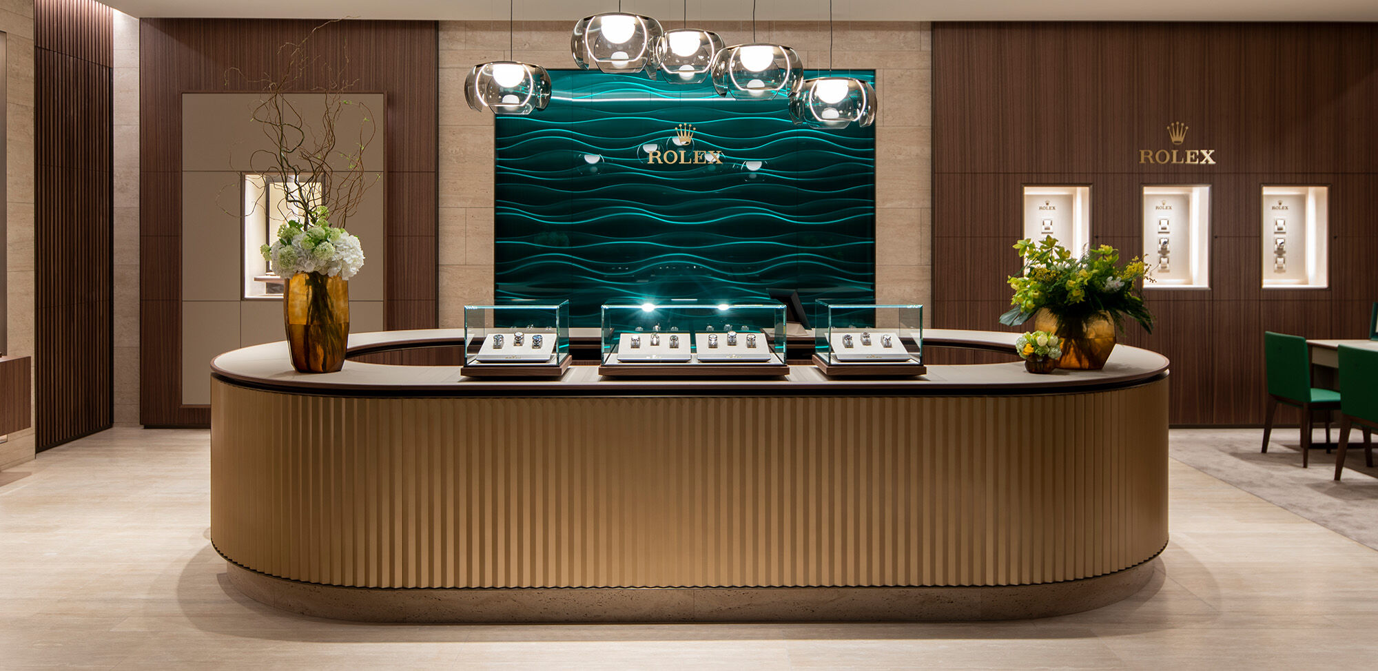 Jewelry & Watch Store Calgary - CF Chinook Centre | Maison Birks